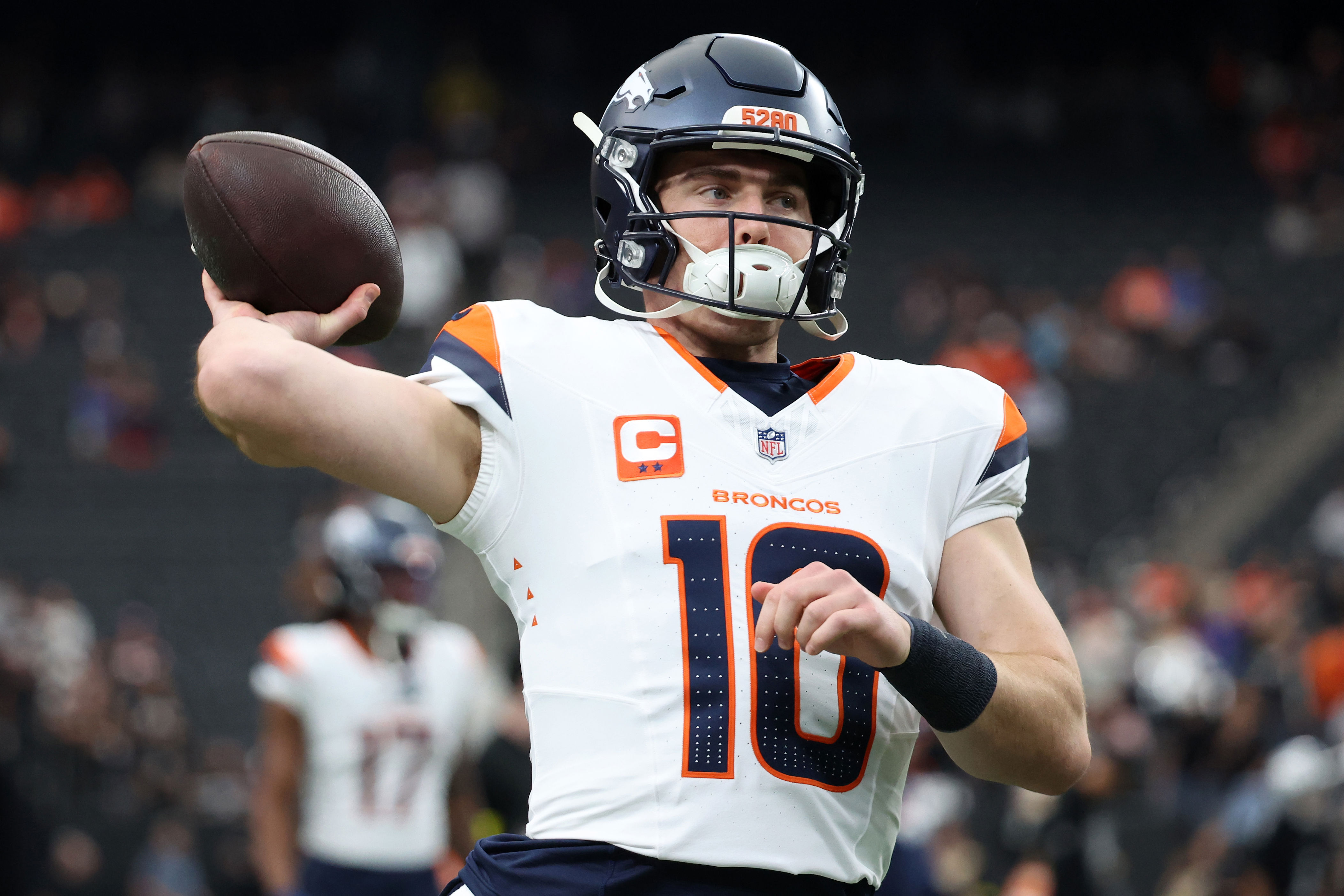 Week 14: Broncos vs. Raiders – Live discussion