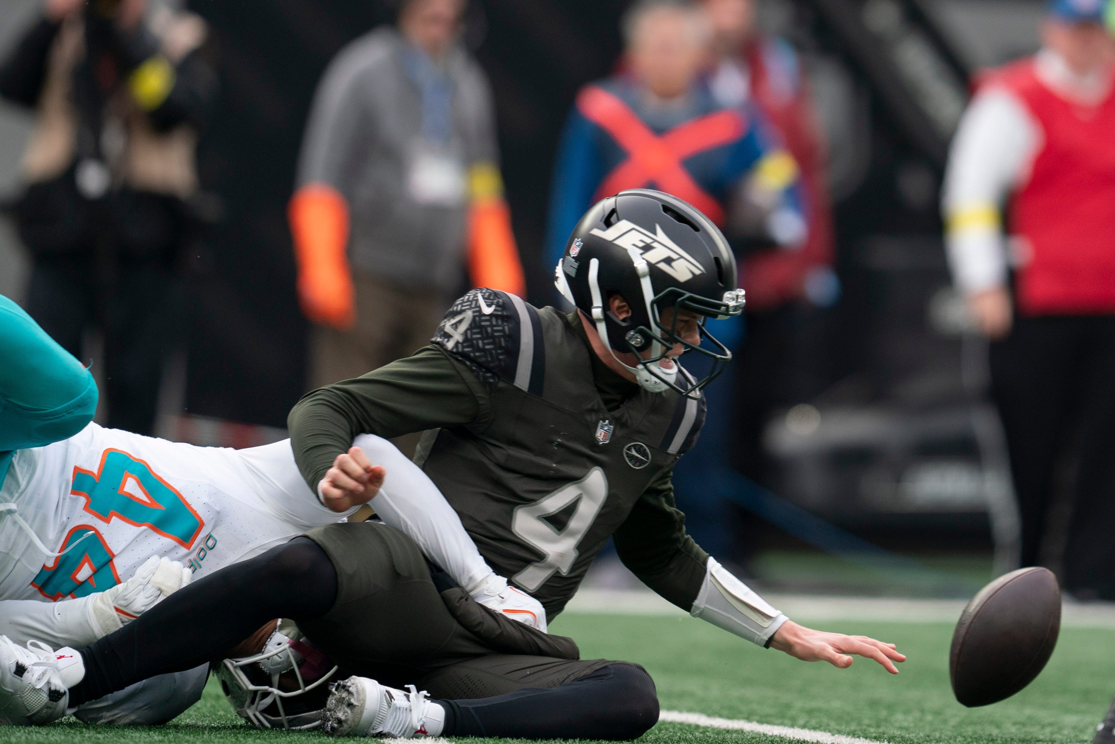 Jets vs Dolphins highlights as Jets fall, playoff drought hits 15 years