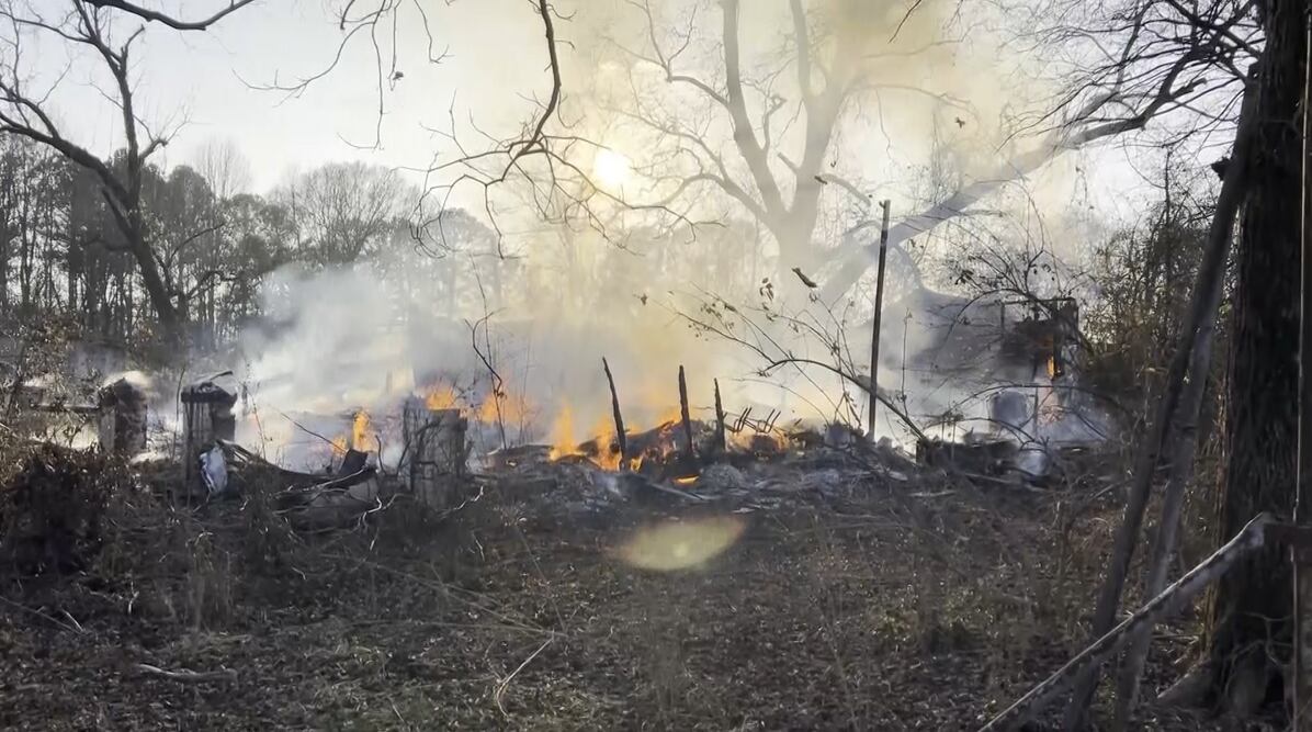 Fire destroys vacant home in Decatur