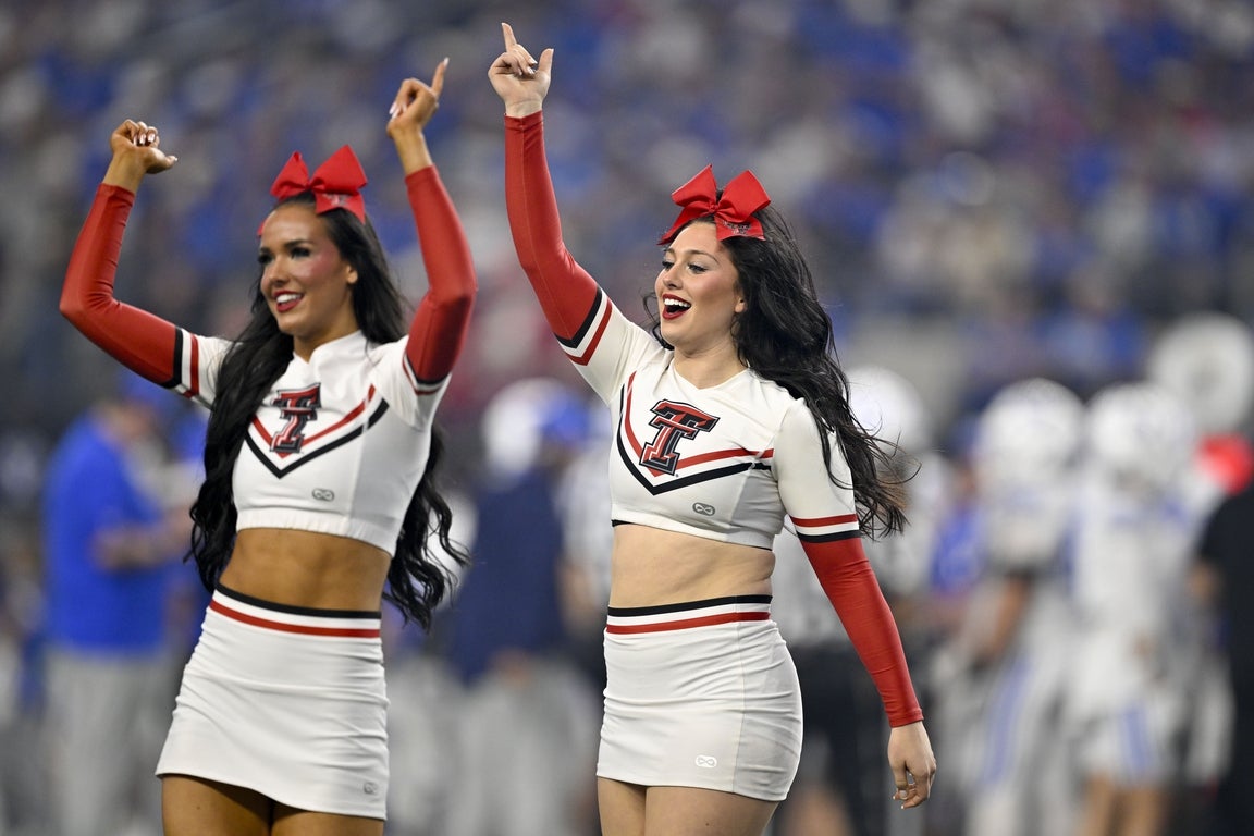 Standout College Cheerleader Photos For Every Team In The 2026 College