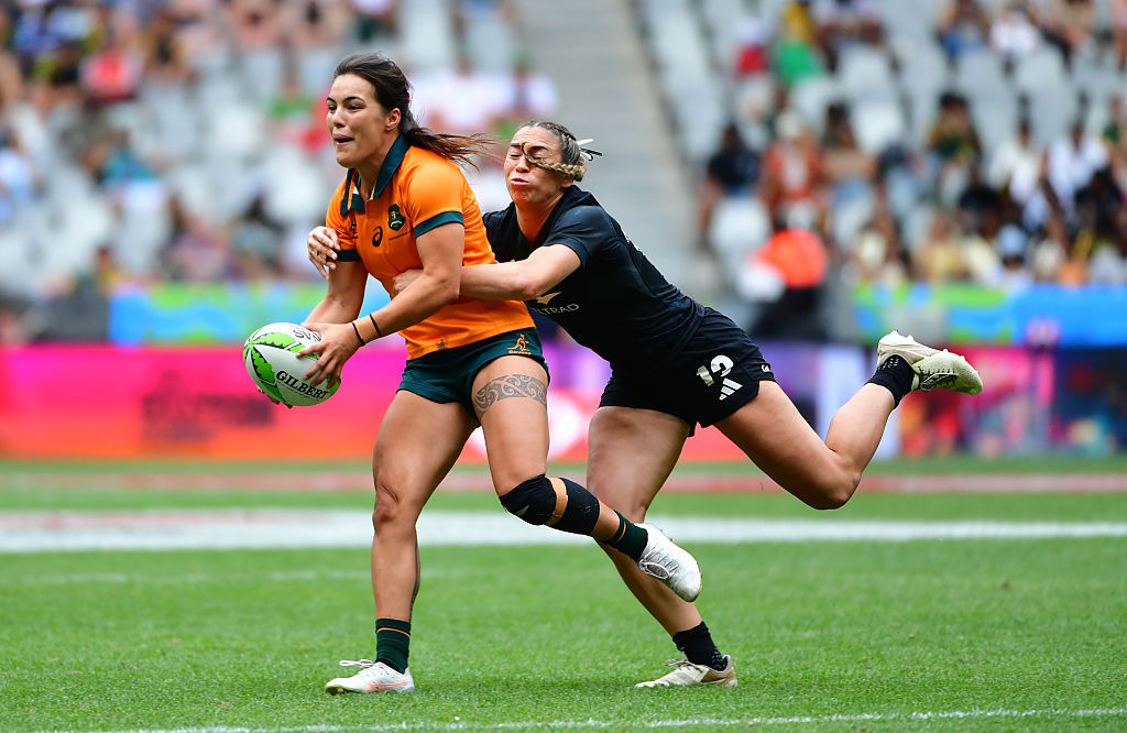 Australia turn tables on Kiwis in Cape Town final