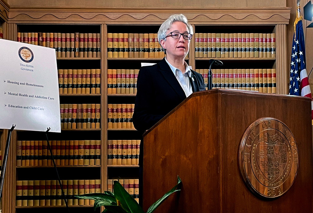 Democratic governors say the party's midterm strategy must focus on ...