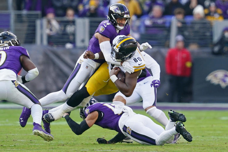 Steelers receive multiple injury updates after Week 14 win over Ravens
