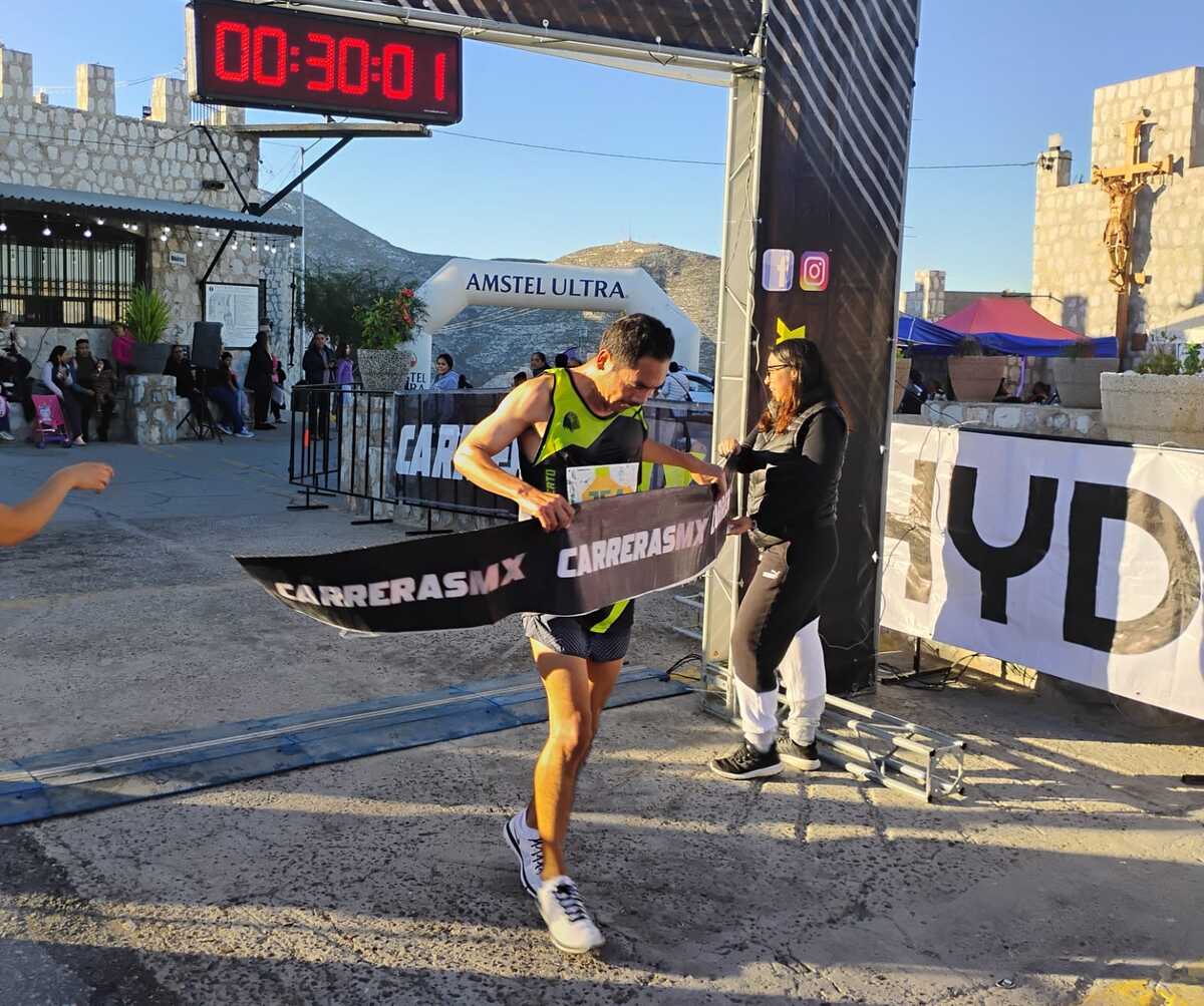 Jaime Ortiz se lleva los 7K de la carrera del Cristo de las Noas 2025