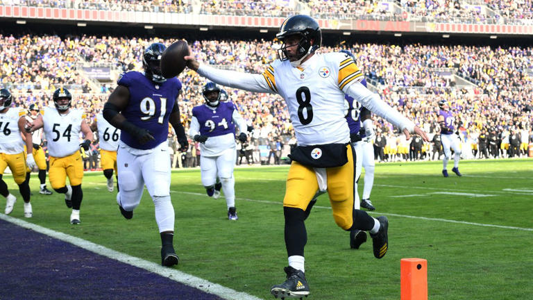 Rodgers, Steelers hope critics 'shut up' after statement win vs. Ravens