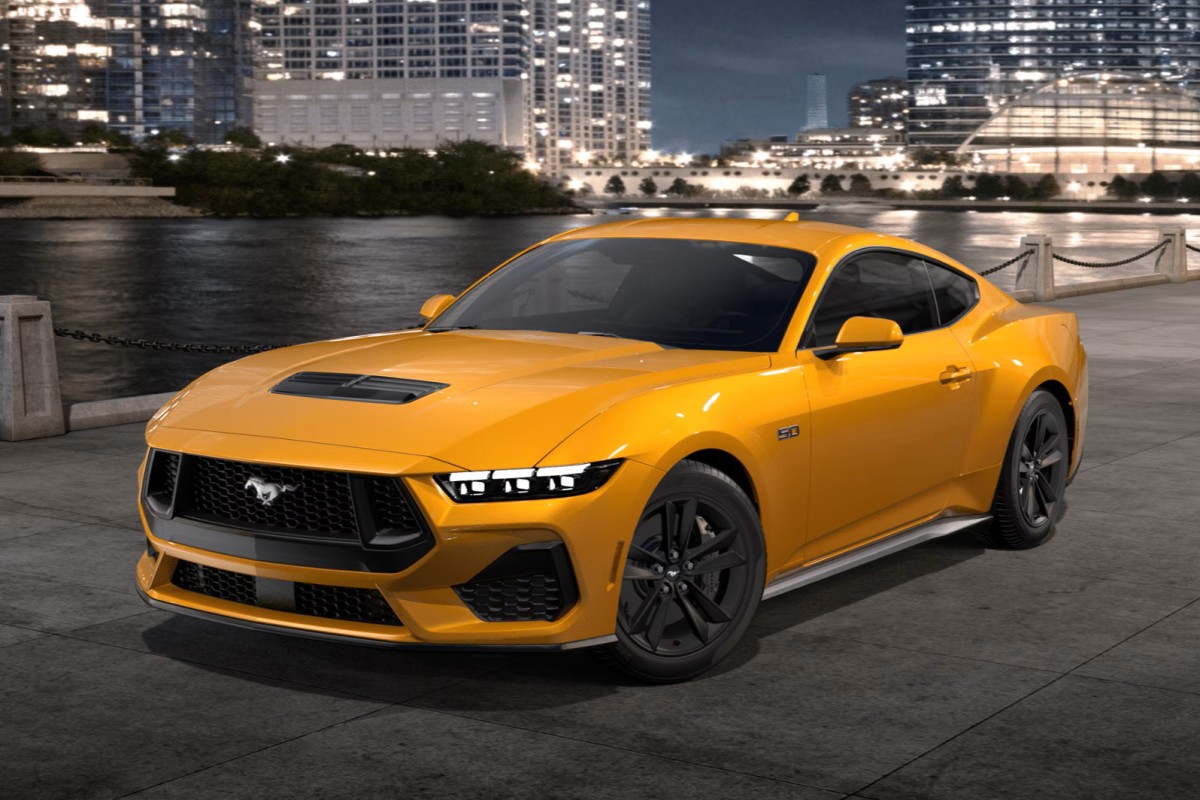 2026 Ford Mustang lease deals are a must-see this January