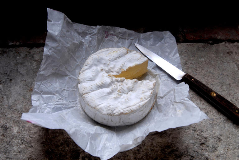 Pastry chefs reveal when you should actually use parchment paper vs ...