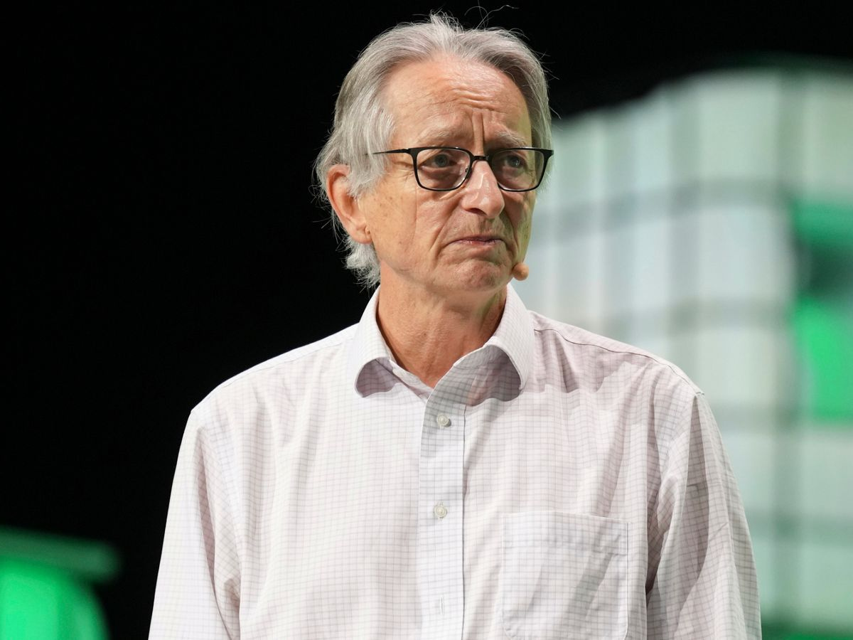 ‘Godfather of AI' to engineers: Computer Science degree will remain ...