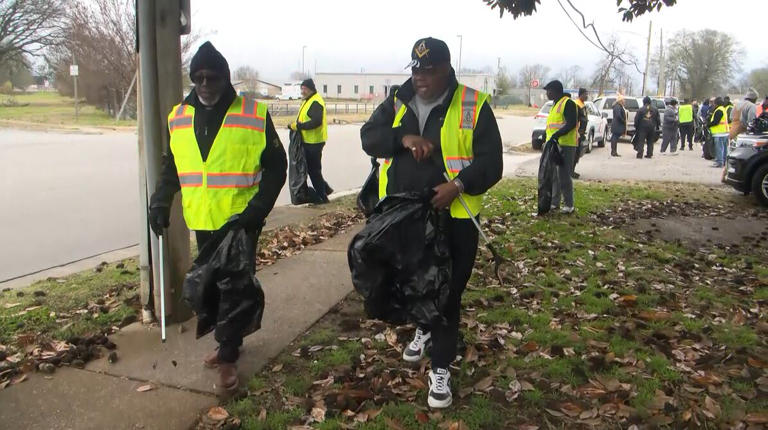 Huntsville councilman Bill Kling joined Price Hall Masons to clean up ...