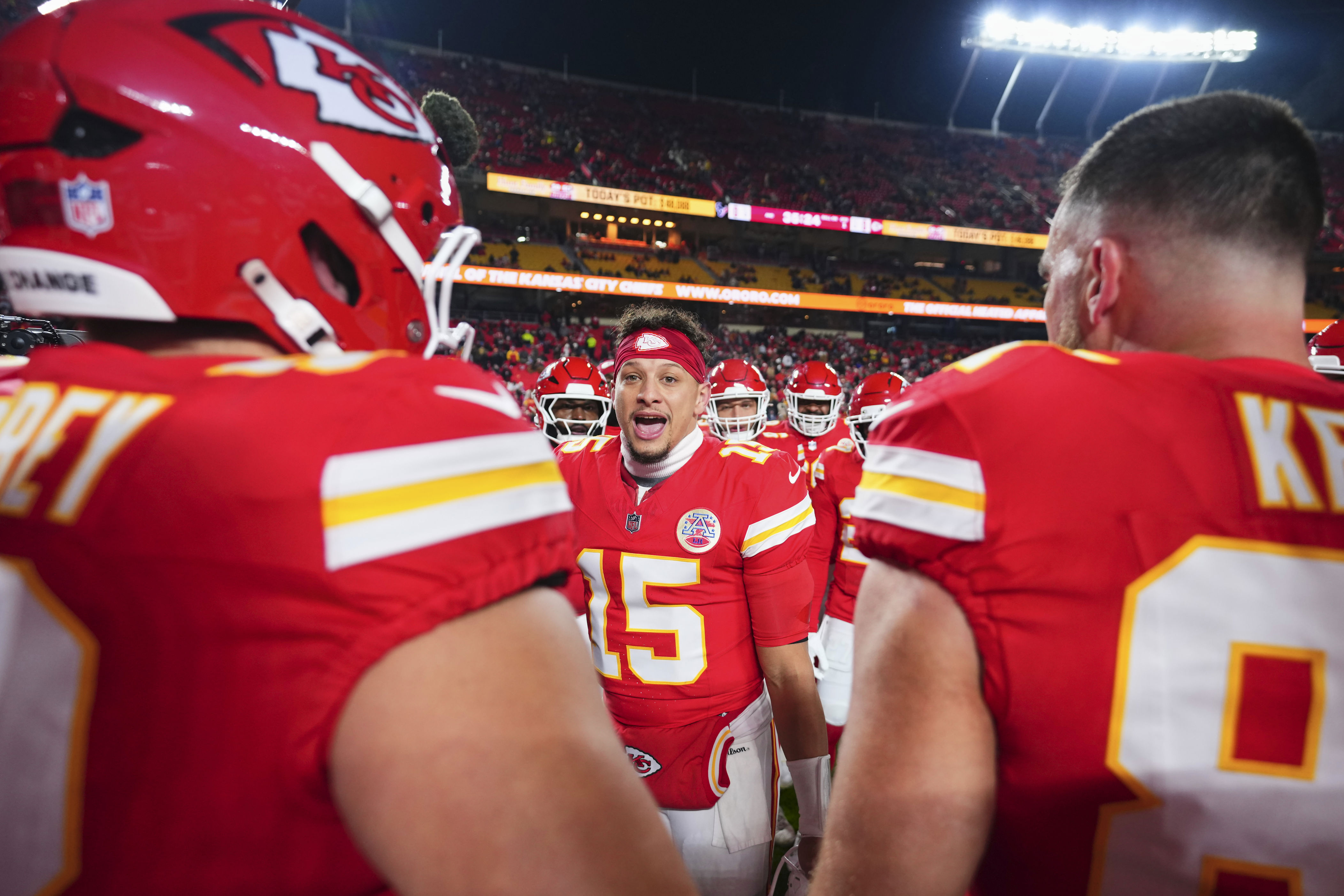 Kansas City Chiefs vs. Houston Texans Week 14 "SNF" fan discussion