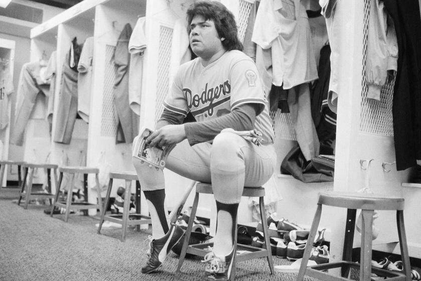 Fernando Valenzuela falls short of induction into National Baseball ...