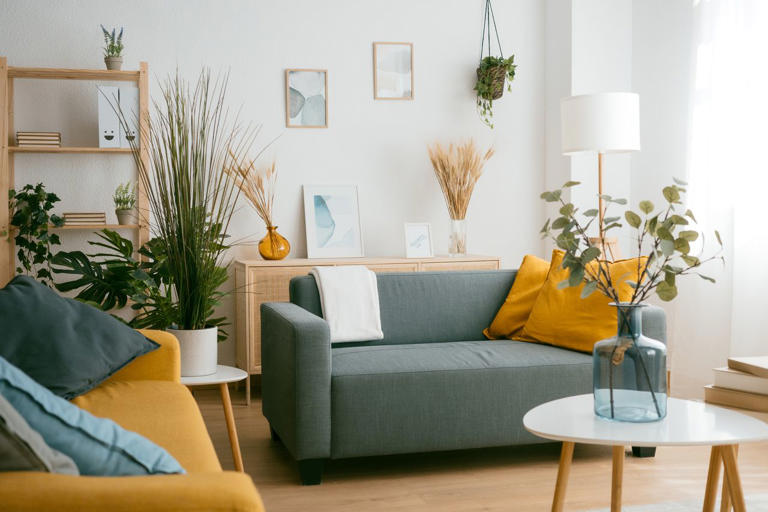 Designers share 7 things that are making your living room look bad and ...