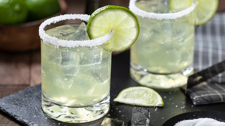 Here's the actual right way to salt a margarita glass