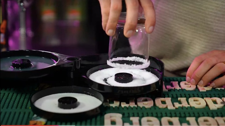 Here's the actual right way to salt a margarita glass