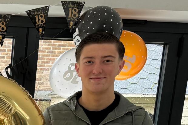 Court told man killed south Essex teen with 21cm knife after saying 'I ...