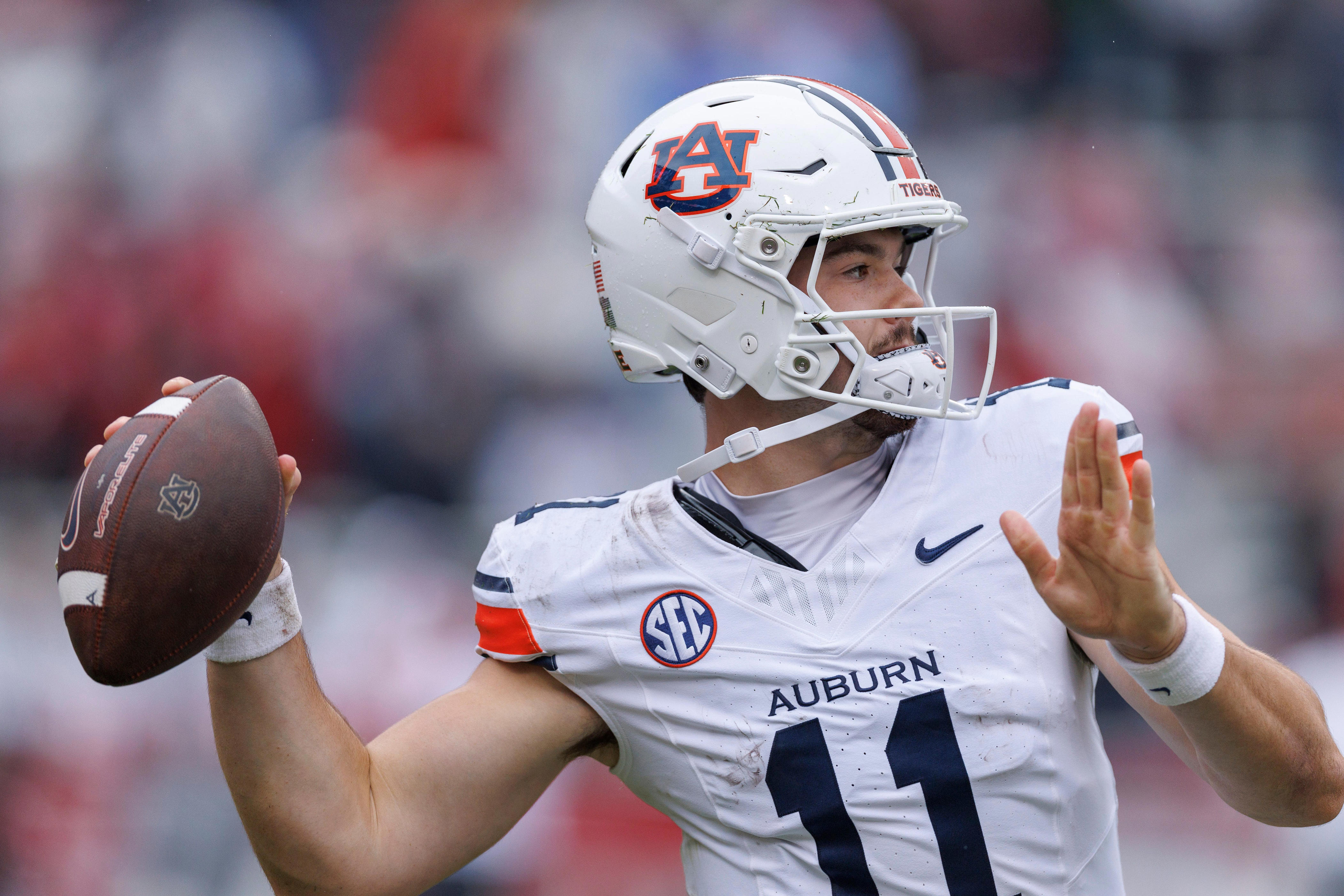 Auburn QB Jackson Arnold expected to enter transfer portal