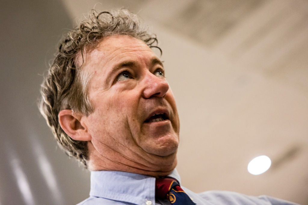 GOP fractures grow over Trump strikes