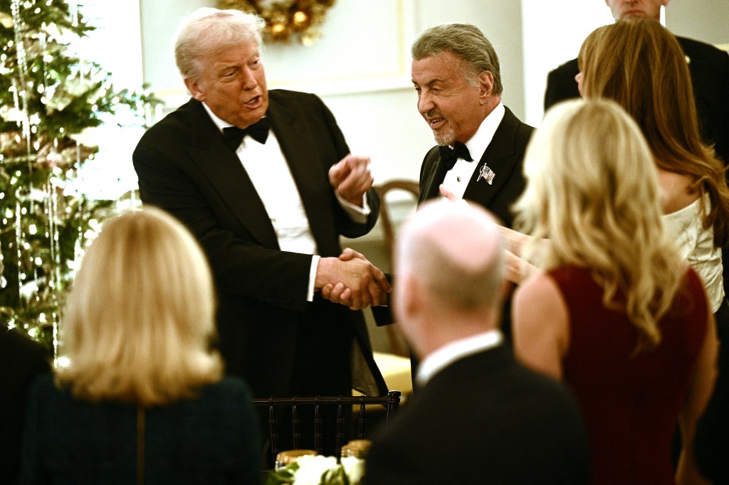 Trump takes over Washington’s most glam night, will host Kennedy Center ...