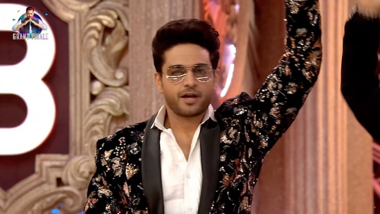 Bigg Boss 19 grand finale highlights: Gaurav Khanna beats Farrhana ...
