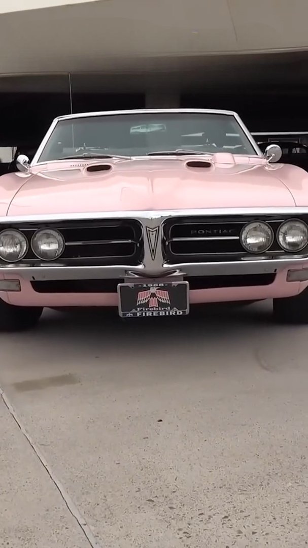 1968 Pontiac Firebird convertible 400 in pink mist