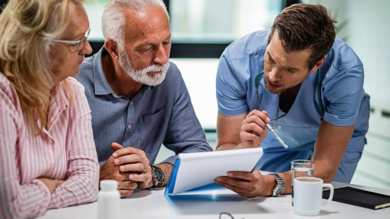 Your Medicare Advantage extras expire soon; here's how to use them