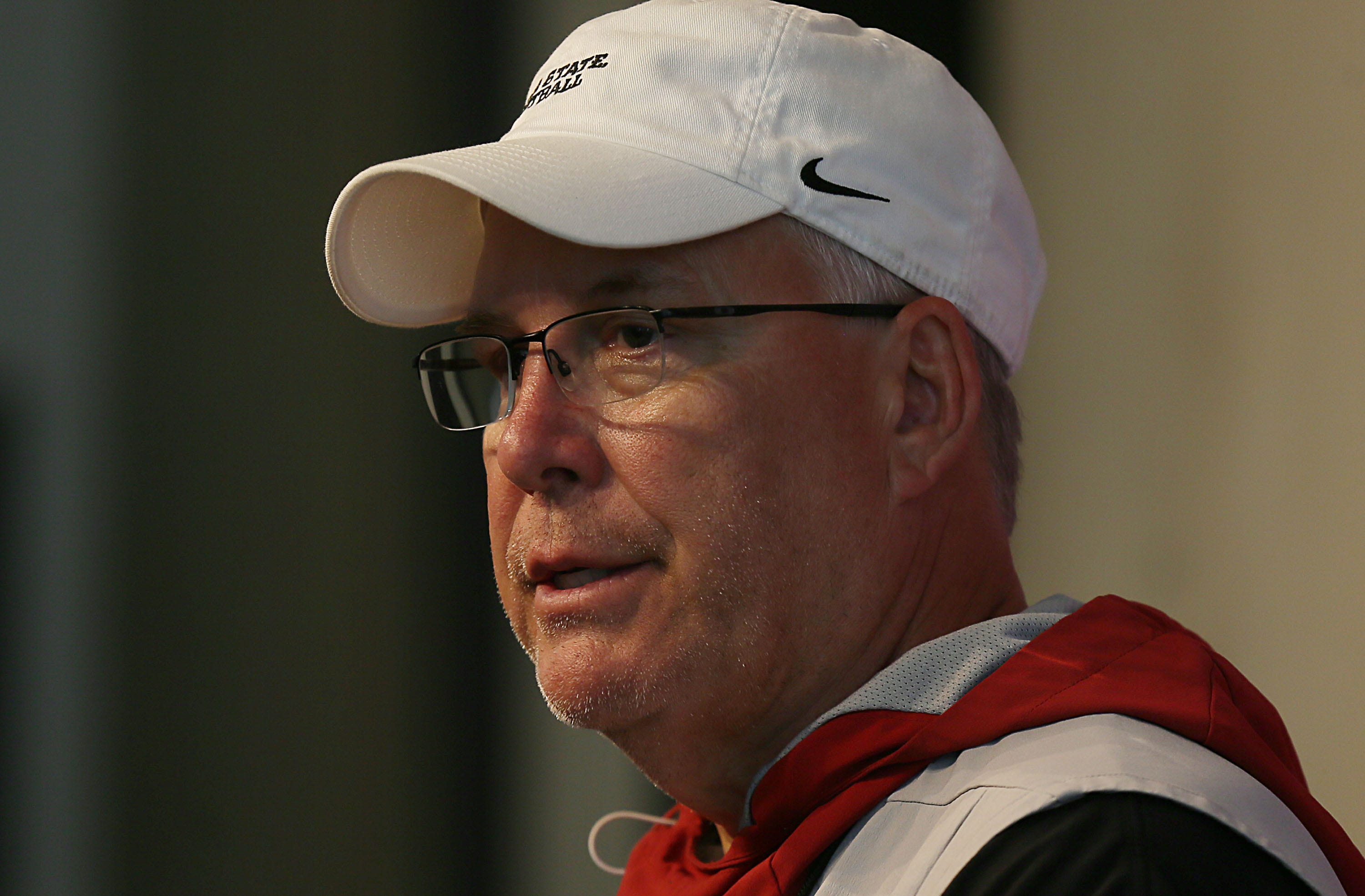 Iowa State defensive coordinator Jon Heacock announces his retirement