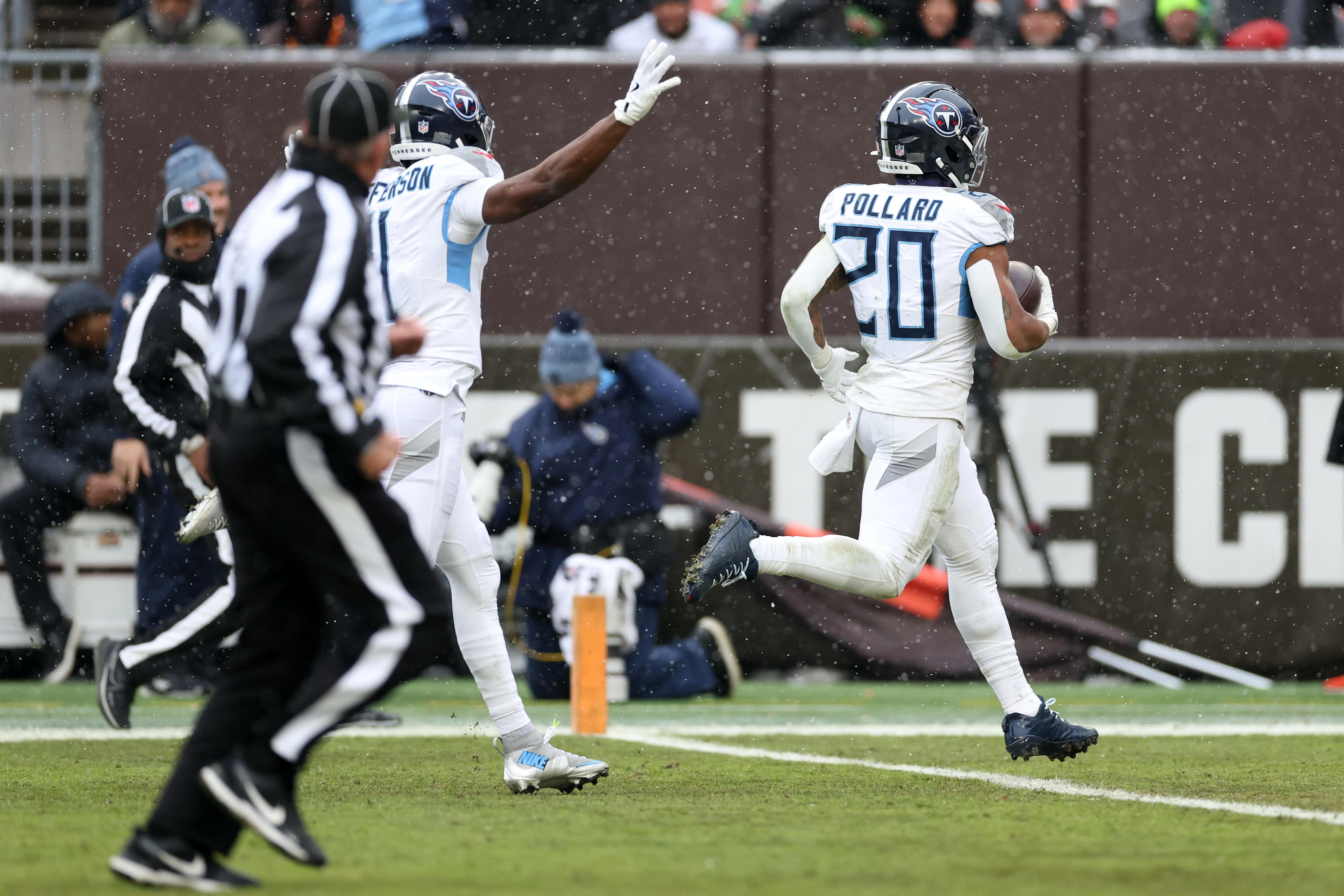 Tennessee Titans defeat Cleveland Browns: Here's how fans reacted