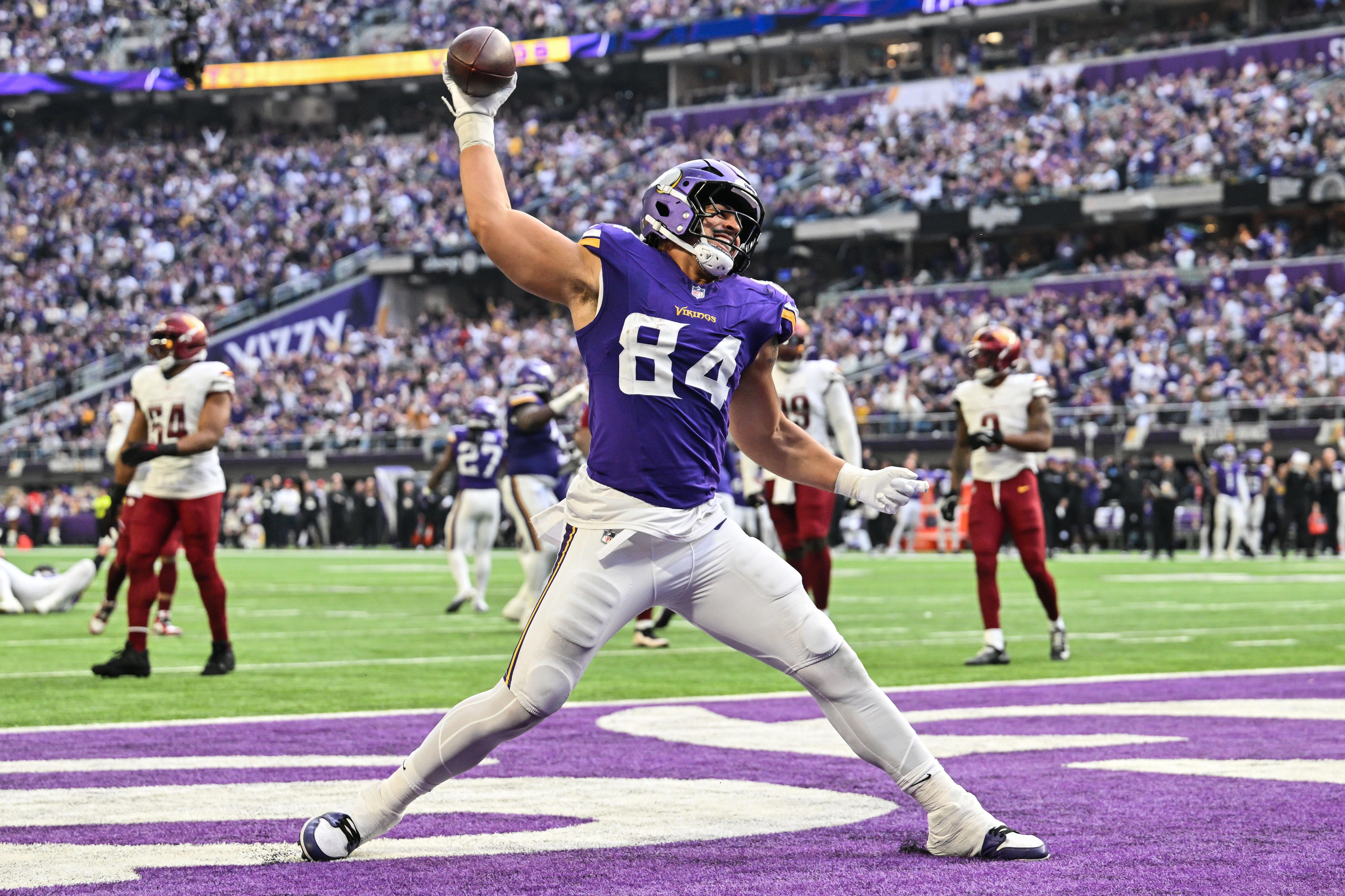 Vikings destroy Commanders: Best reactions from Washington's loss