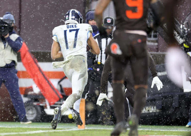 The most surprising Browns failure in their loss to the Titans: Ashley ...