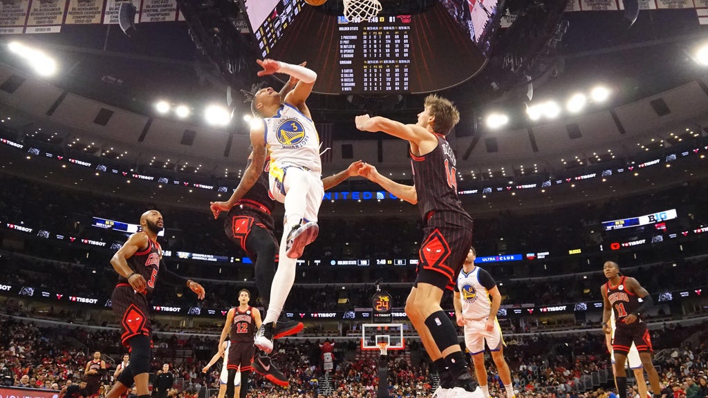 Warriors beat Bulls 123-91 at United Center for Chicago's 7th straight loss