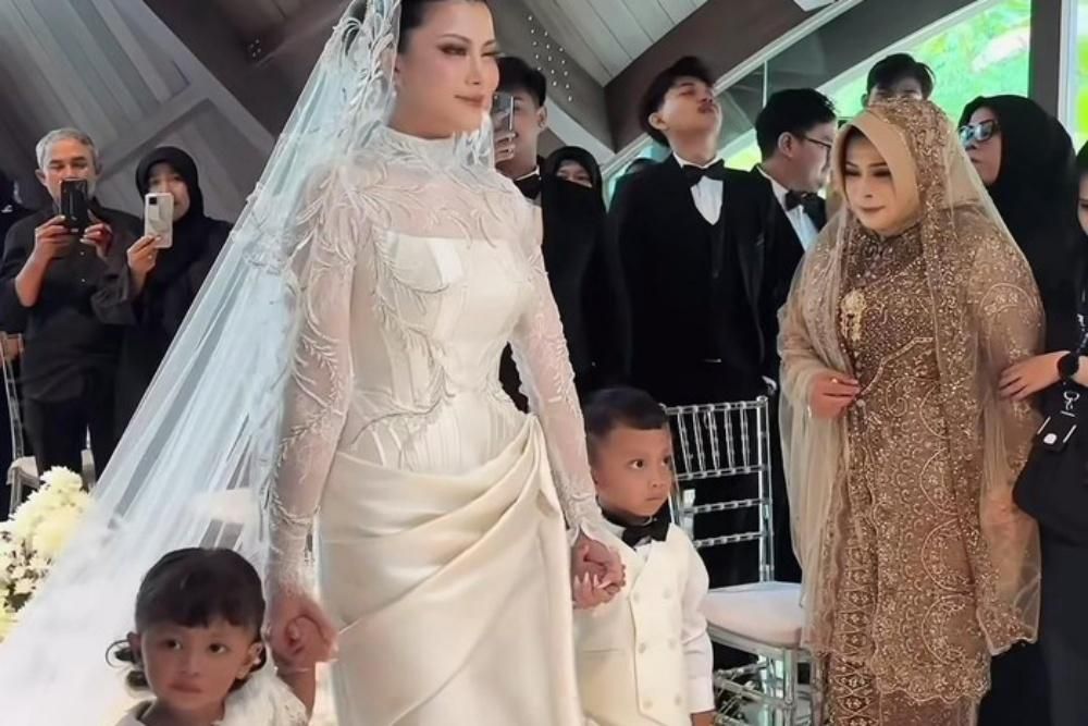 Hanum Mega resmi menikah dengan sang kekasih, ini 5 faktanya!