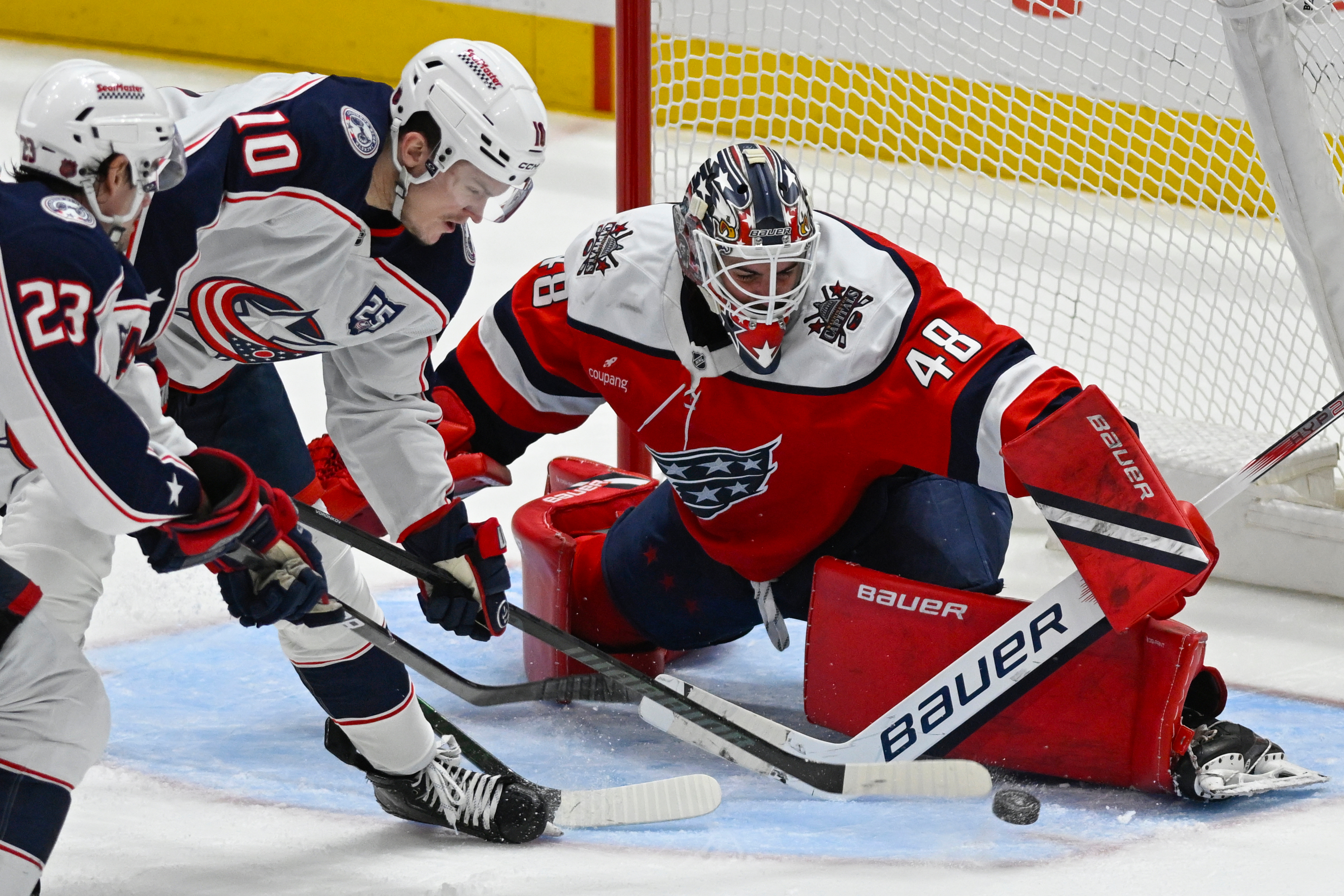 Jacob Chychrun’s goal is all Logan Thompson, Capitals need vs. Blue Jackets