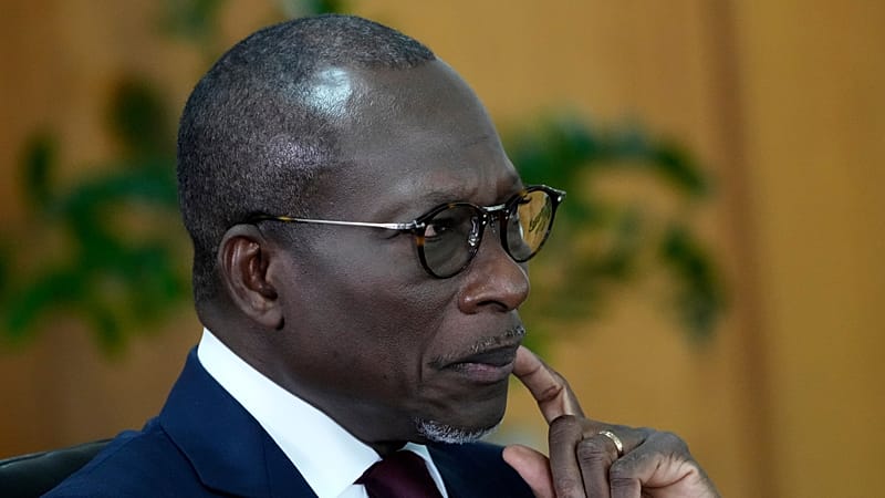 Benin's President Talon thanks army leaders for "remaining loyal" in ...