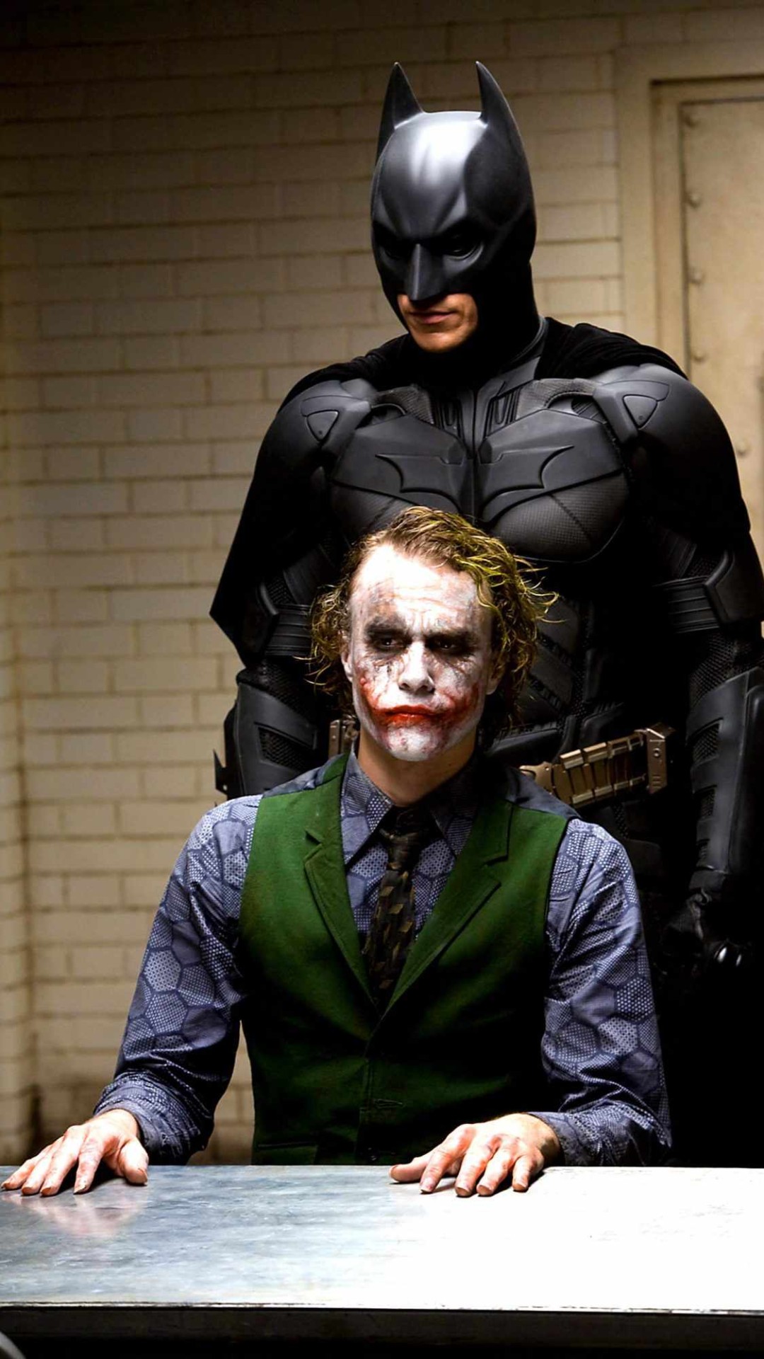 Christopher Nolan flipped a real truck for The Dark Knight