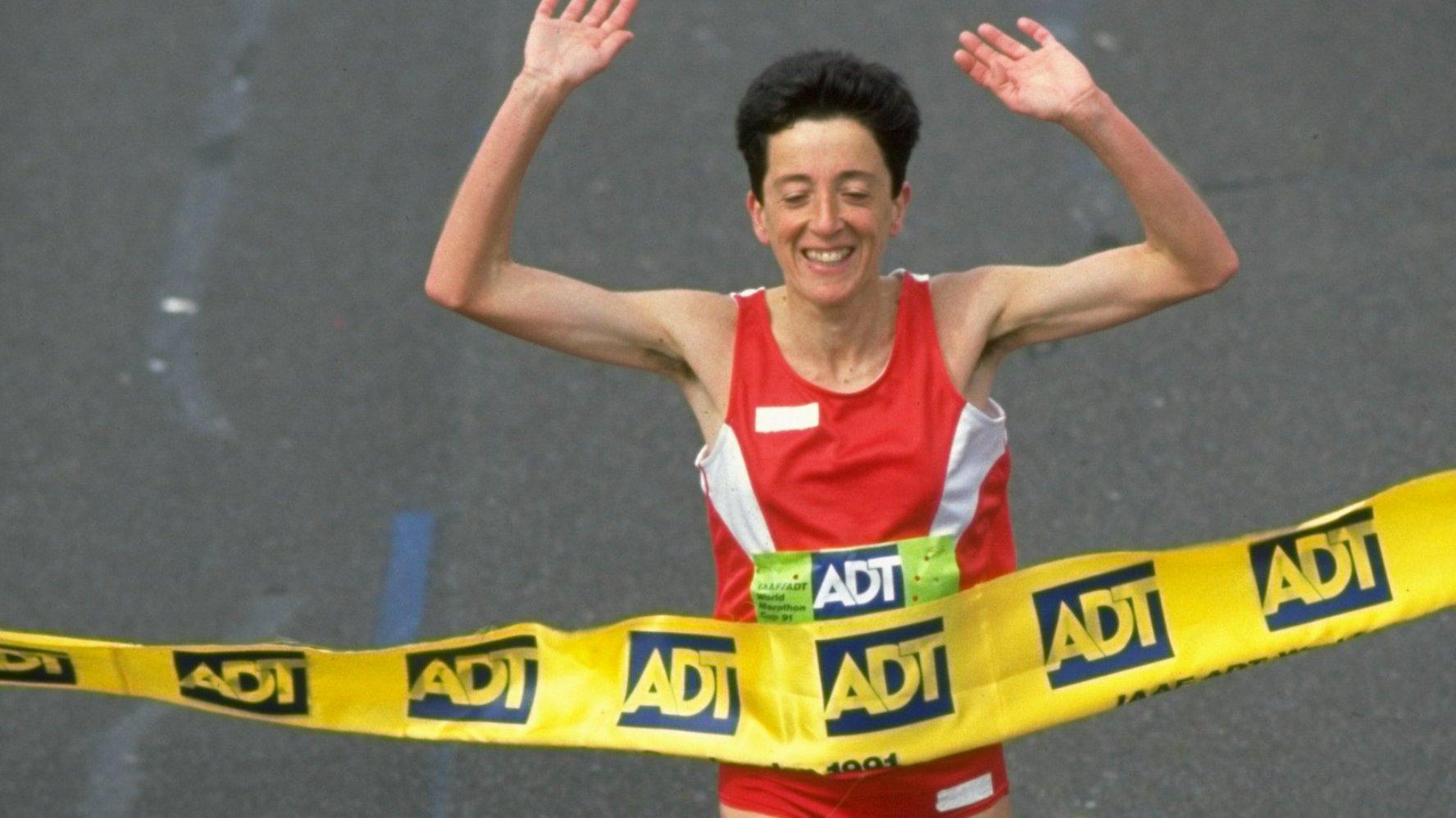 67-letnia mistrzyni olimpijska druga w mini maratonie w Makau