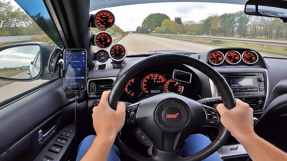 Subaru WRX STI – straight piped autobahn run!
