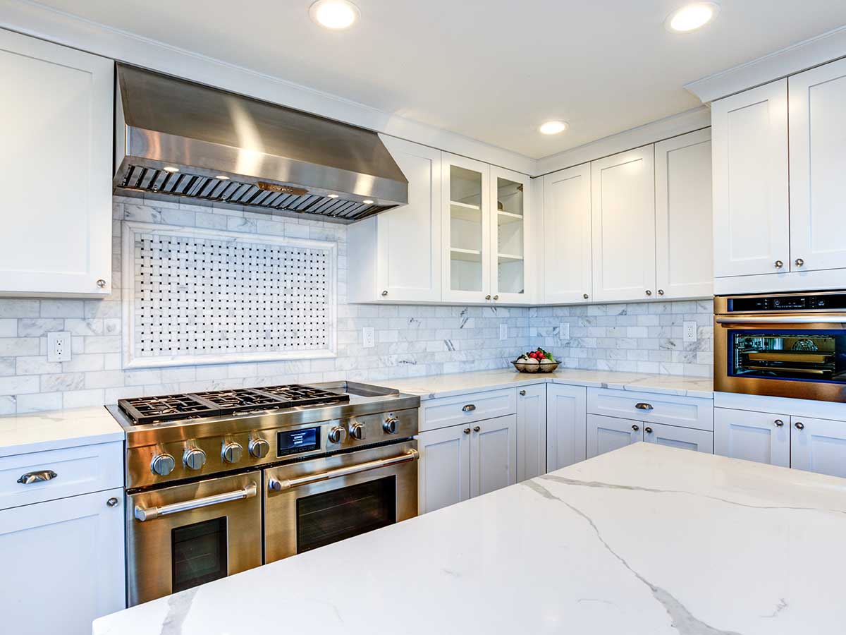 15 kitchen renos to save for inspo