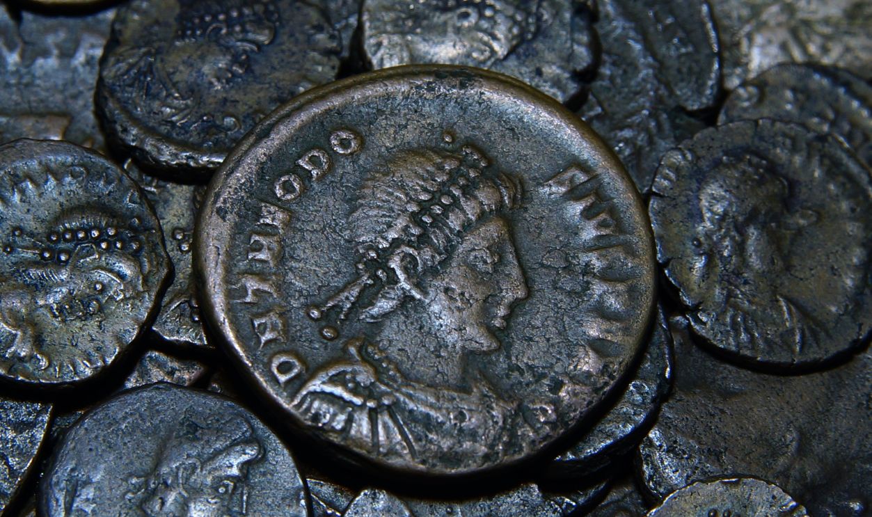 A young metal detectorist who uncovered hundreds of Roman coins kept ...