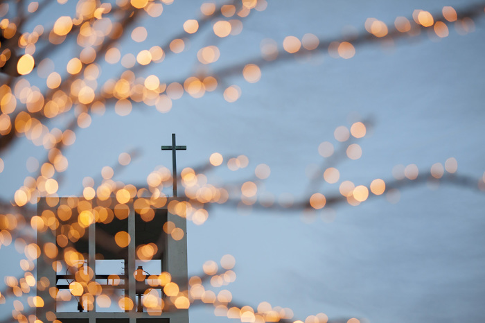 Churchgoers gift more money, food at Christmastime to help those in ...
