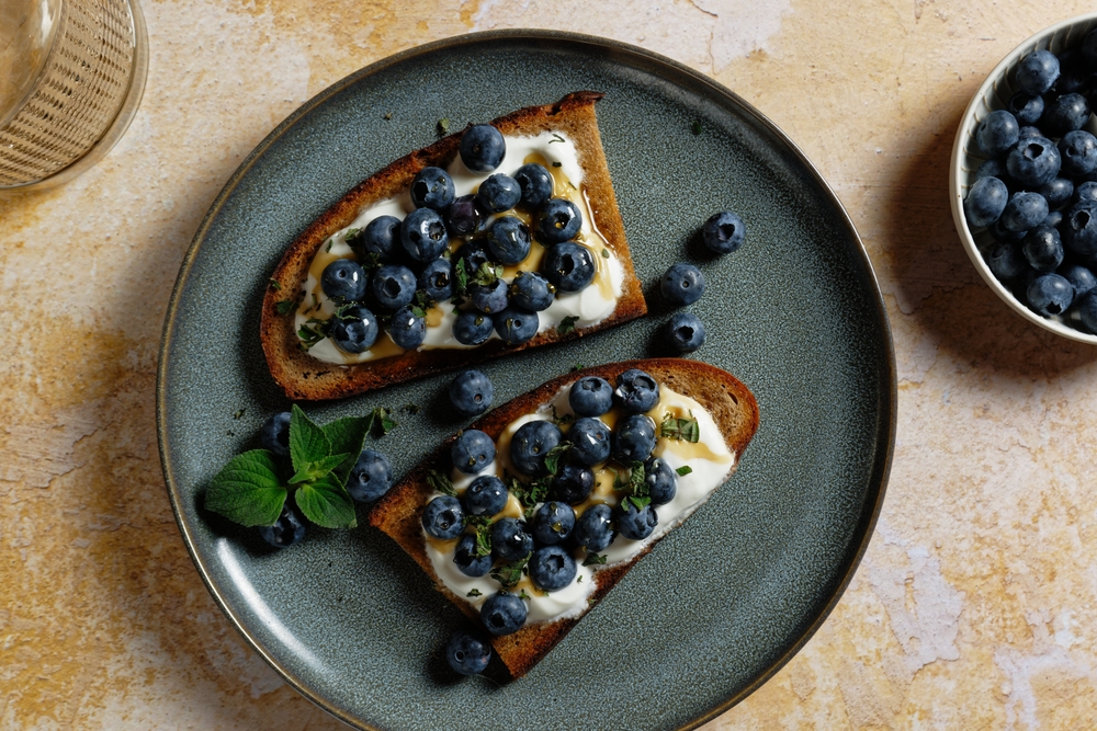 How blueberries can affect your blood pressure if you eat them regularly