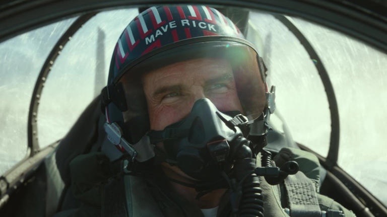 The Top Gun: Maverick scenes that made every cast member sick (except ...