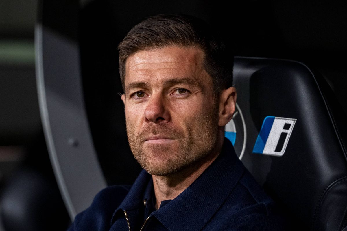 Chelsea officialise la signature de Xabi Alonso