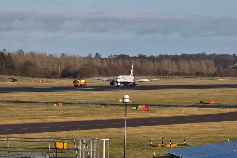 Edinburgh Airport suspends flights after British Airways plane declares ...