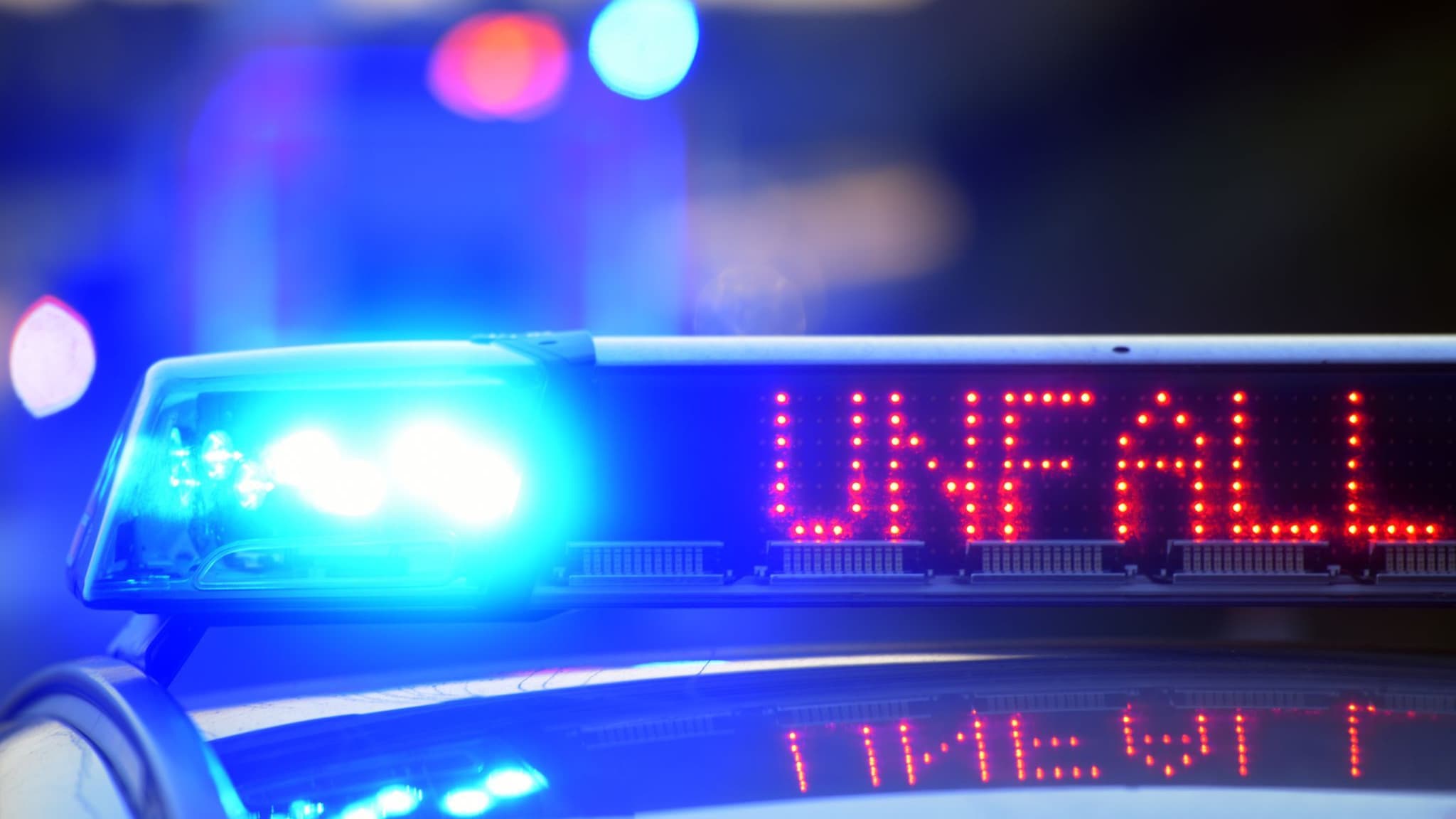 Unfall auf A111 in Berlin: Autobahn nach schwerem Crash weiterhin gesperrt