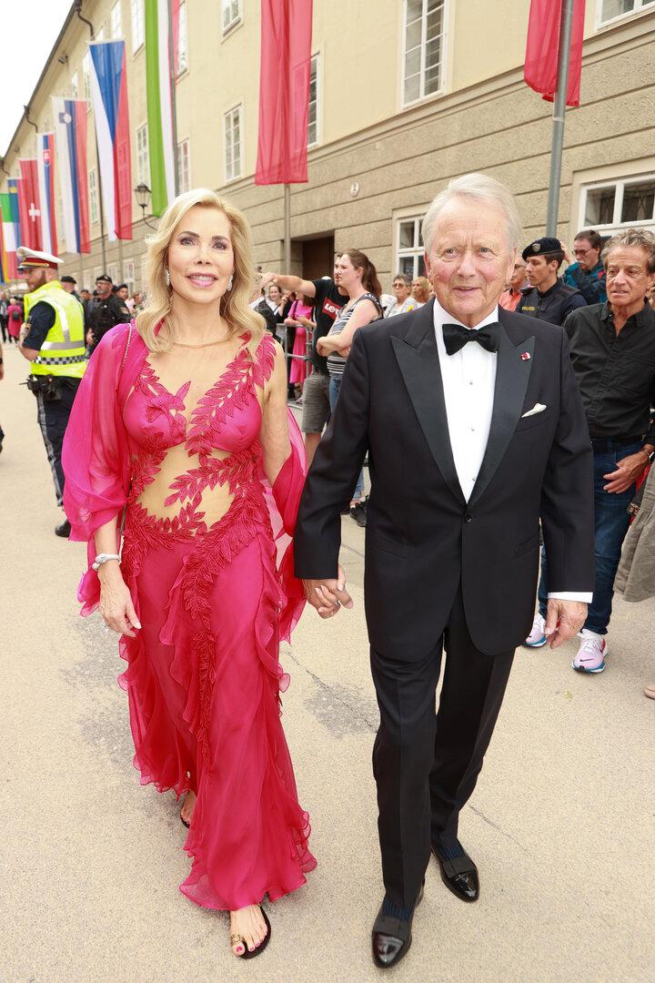 Nach Hochzeit: Wolfgang Porsche macht Gabriele zu Leiningen zur ...