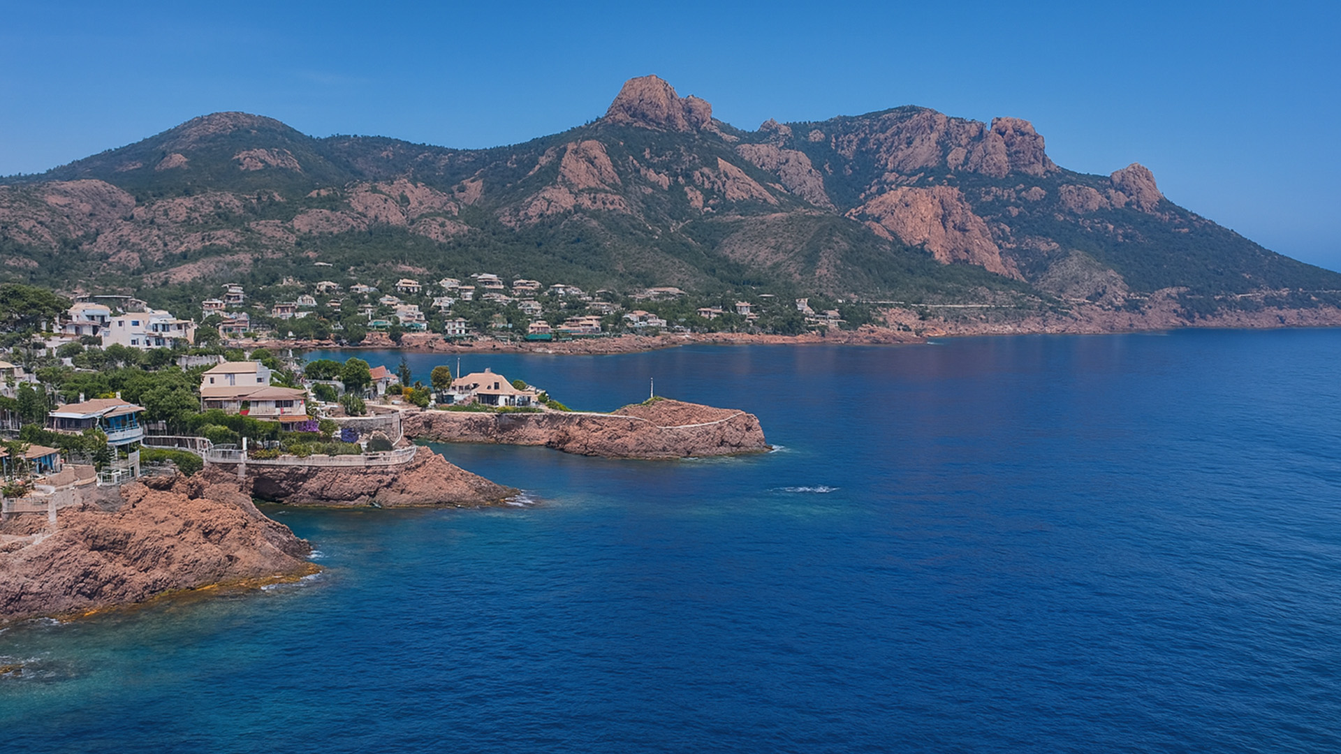 Waar ligt deze rustige plek in Frankrijk?