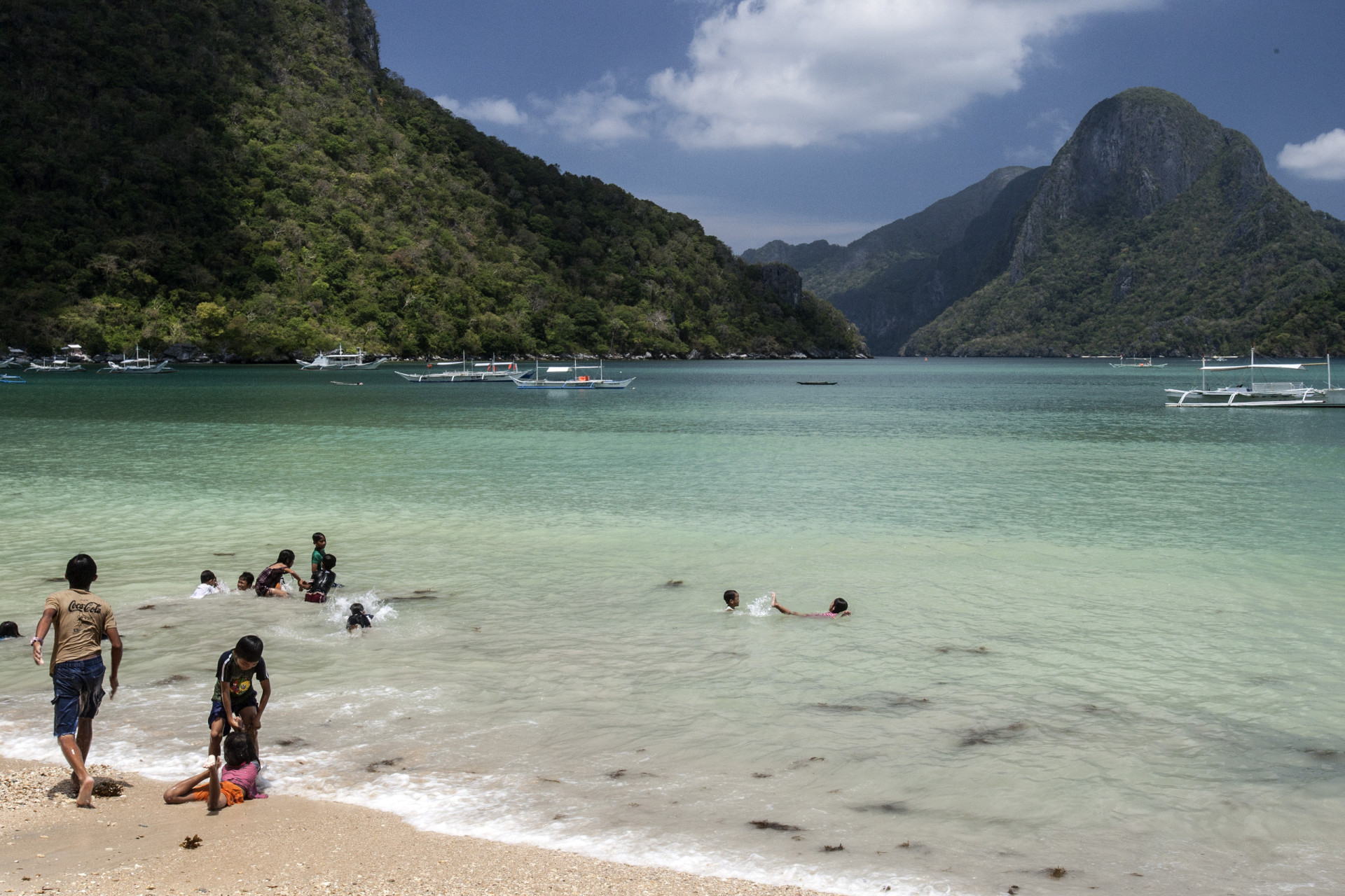 Safest countries to be in if a Third World War starts