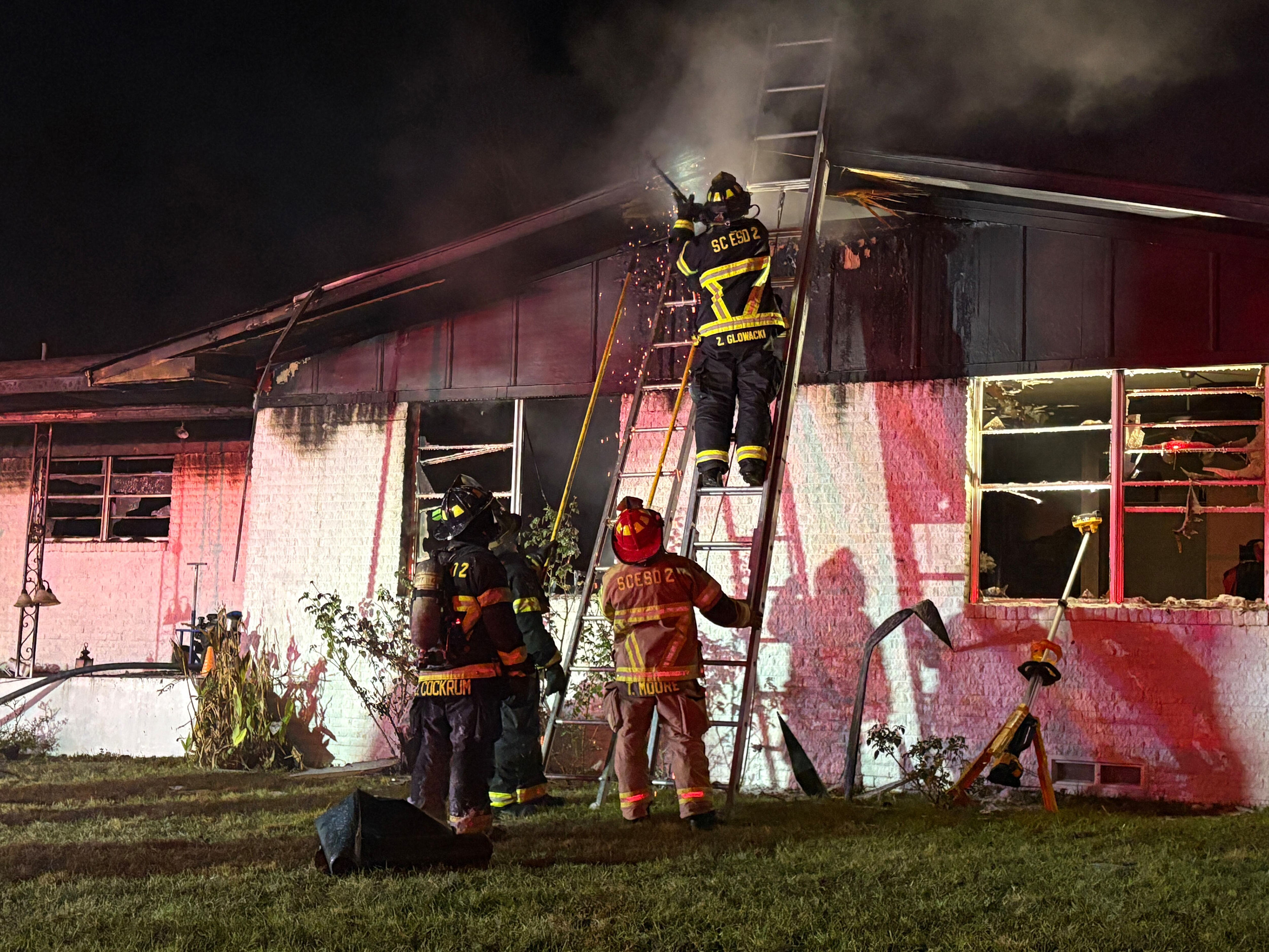 Fire destroys home on east side of Tyler