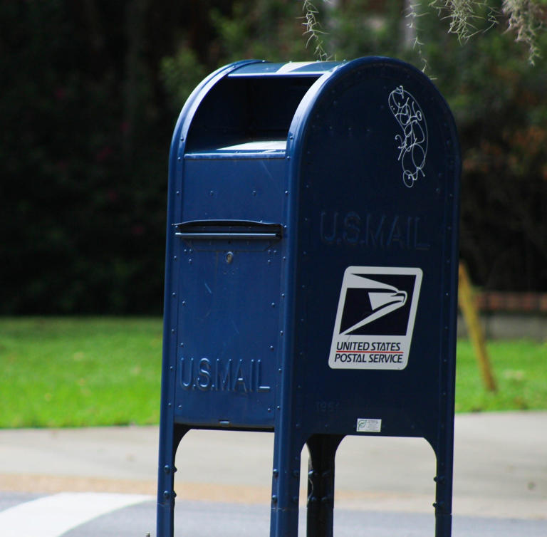 Why your mail could be delayed in 2026; USPS changed postmark rules