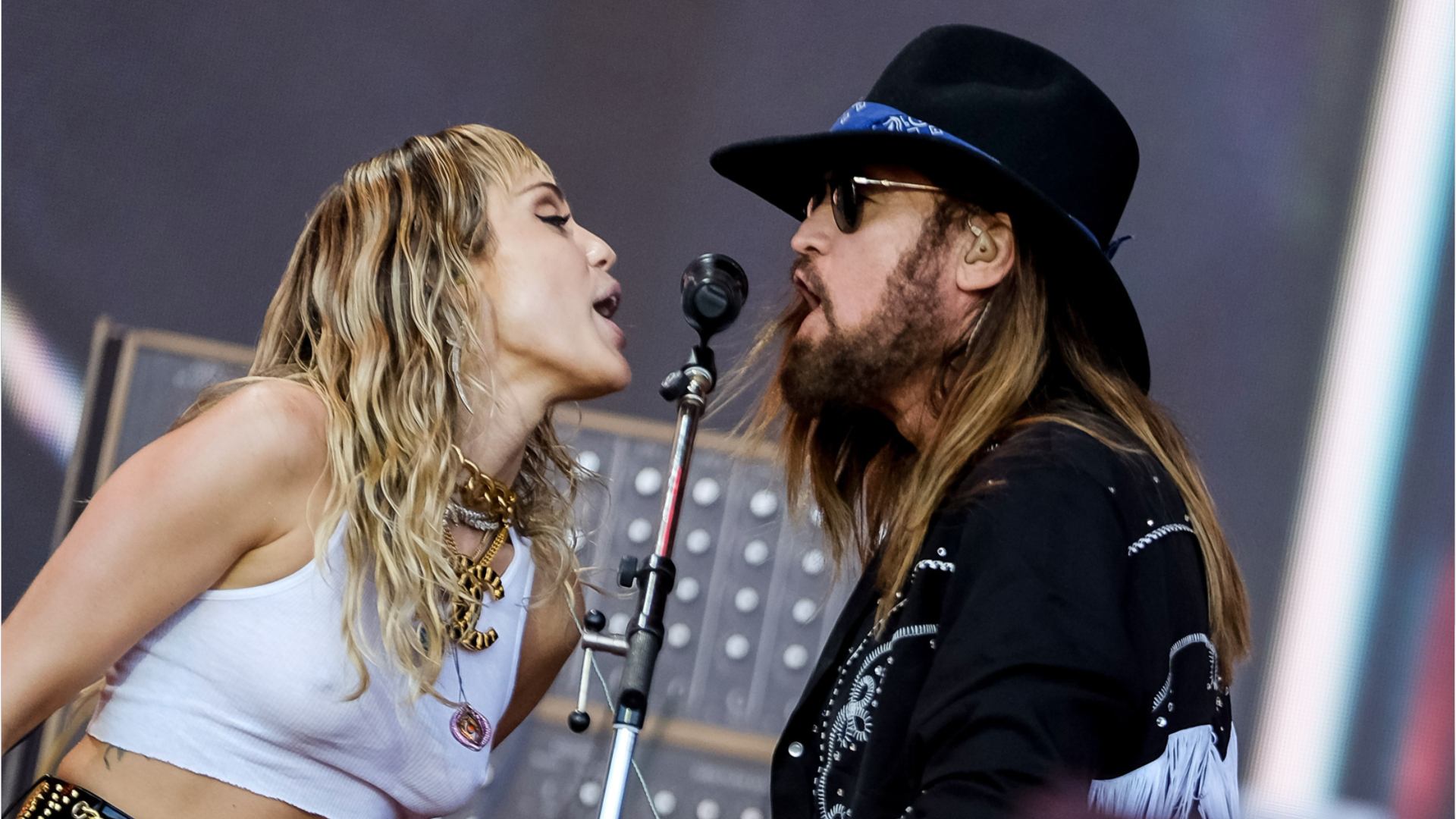 Billy Ray Cyrus scores legal victory against woman claiming to be Miley ...